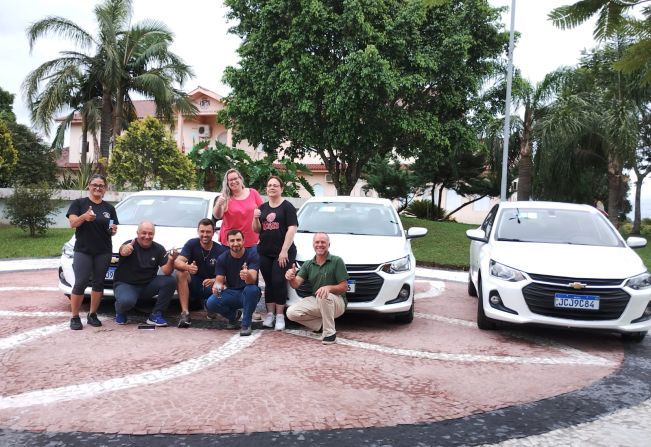 Notícia Prefeitura De Cabrais Adquire Três Novos Veículos Para A